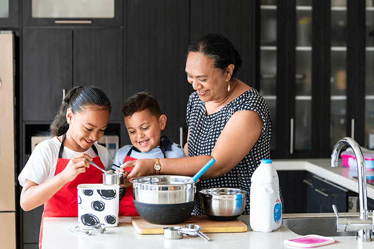 Five ways to help your child become a confident eater - Heart Foundation